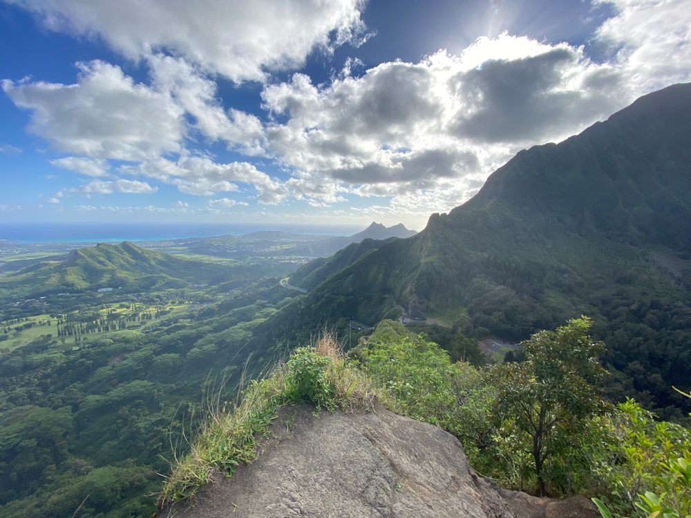 15 Books Set In Hawaii To Read Before Visiting | A Well-Read Wanderer